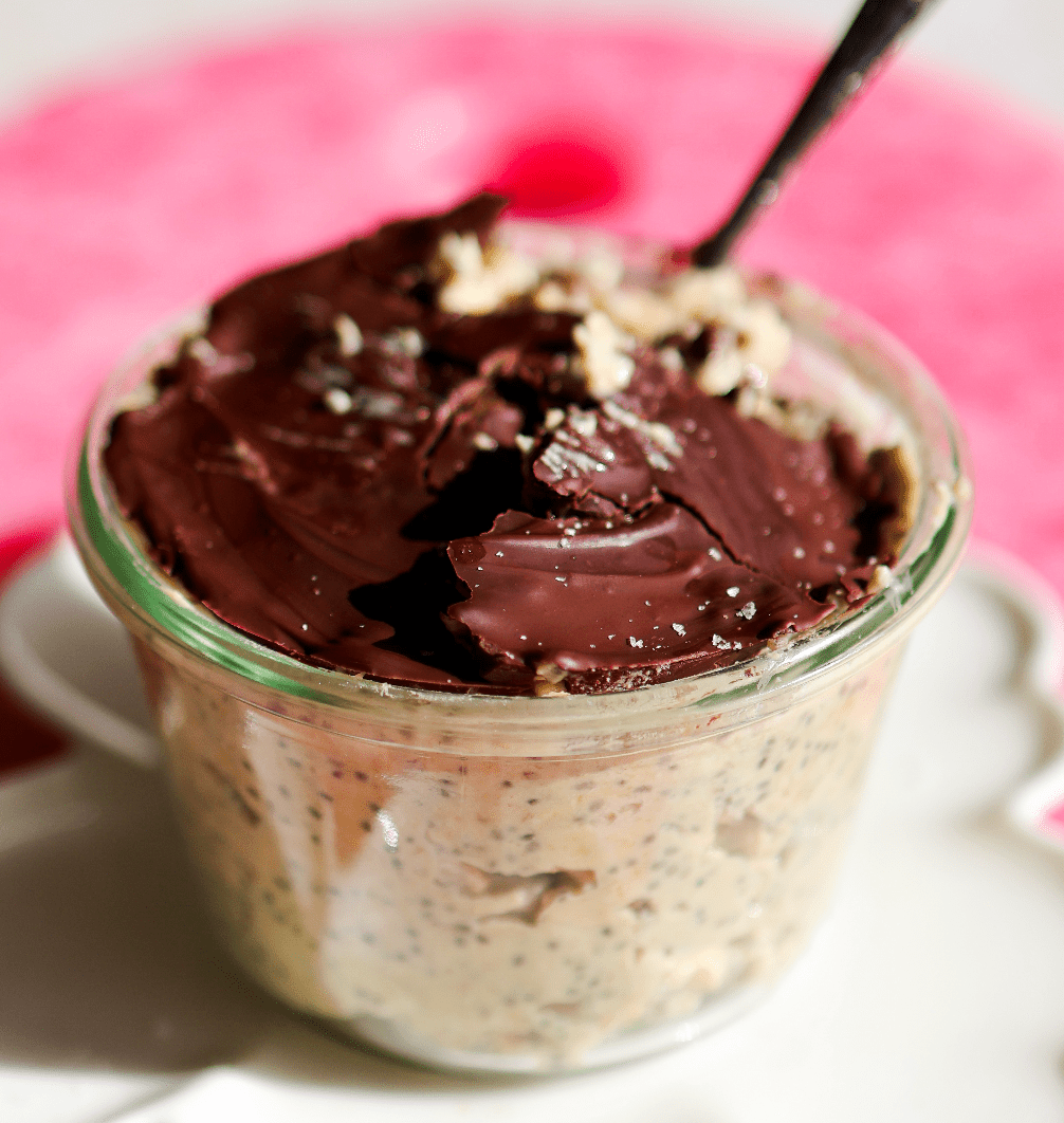 CHOC TOP CARAMEL BISCUIT OVERNIGHT OATS